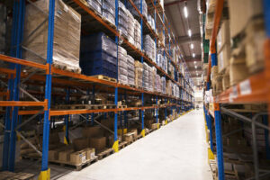 Fulfillment Center vs. Distribution Center: Key Differences 2023