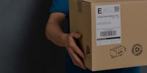 What is Blind Shipping and How to Use It to Your Advantage?