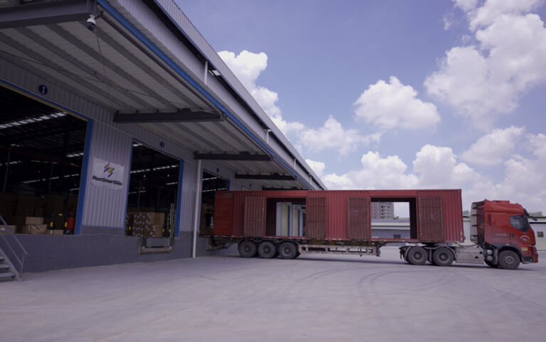 What is Cross Docking? Types, Methods and Advantages 2024