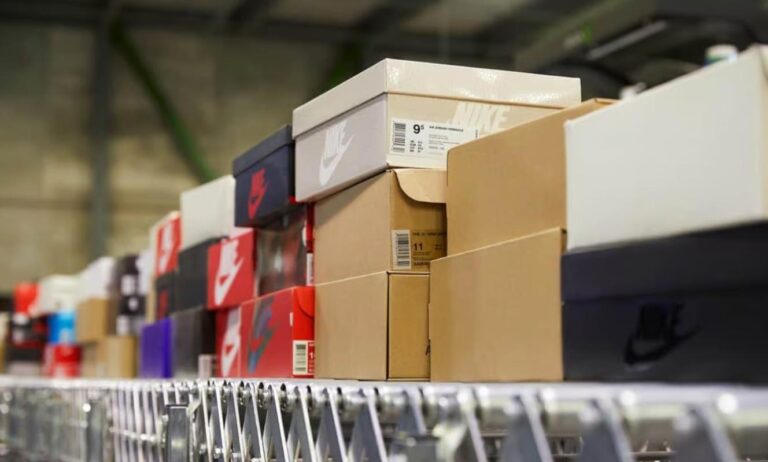 StockX Shipping Time 2025 – Delivery Speed & Tracking Guide