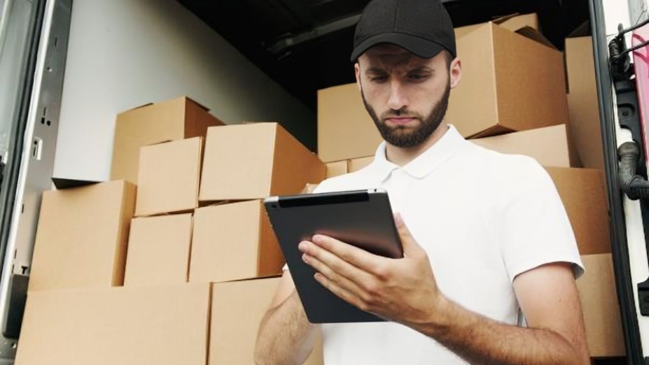 The Best Shipping Cost Calculator Options In 2024!